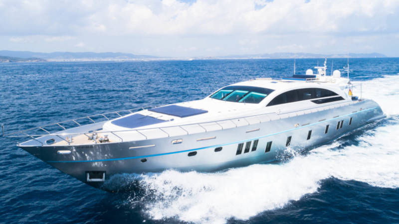 An Exclusive Tour on Board The 120 ft. Alex Hawkers' New Yacht "Blue ...
